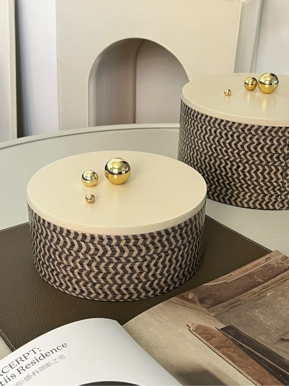 Gold Handle Round Storage Box – FancyAdd