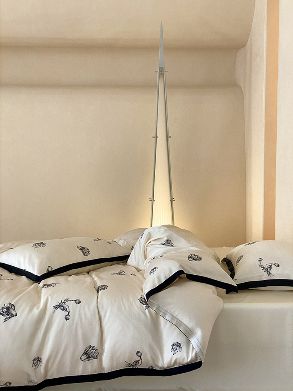 Baroque Love Letter French-Knit Cotton Bedding Set – FancyAdd