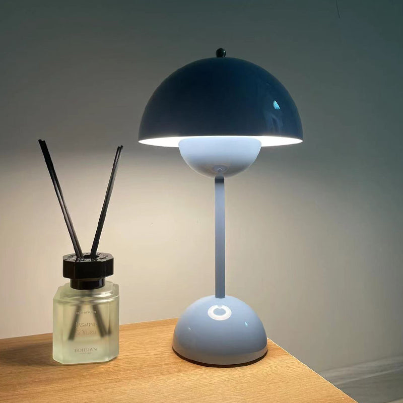 Danish Bud Wireless Desk Lamp – FancyAdd